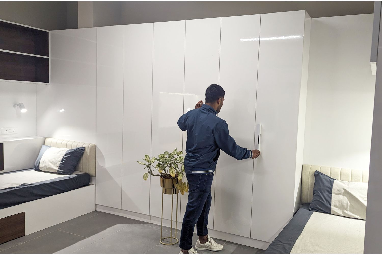 commune-pods-shared-and-safe-housing-at-the-heart-of-the-city-wallet